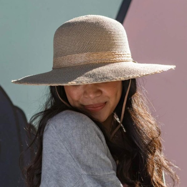 Sunday Afternoons Athena hat - Mountain eXperience